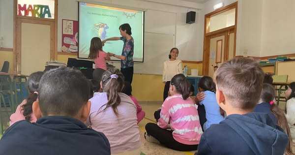 Estamos practicando inglés con los magníficos cuentacuentos que nos ...